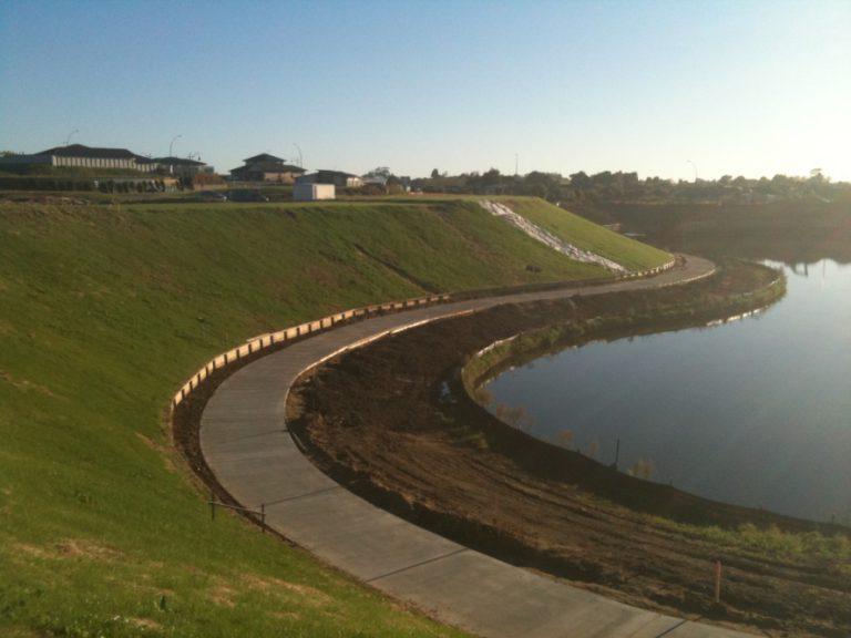 Topsoiling and grassing - Erosion and Sediment Control Toolbox for ...